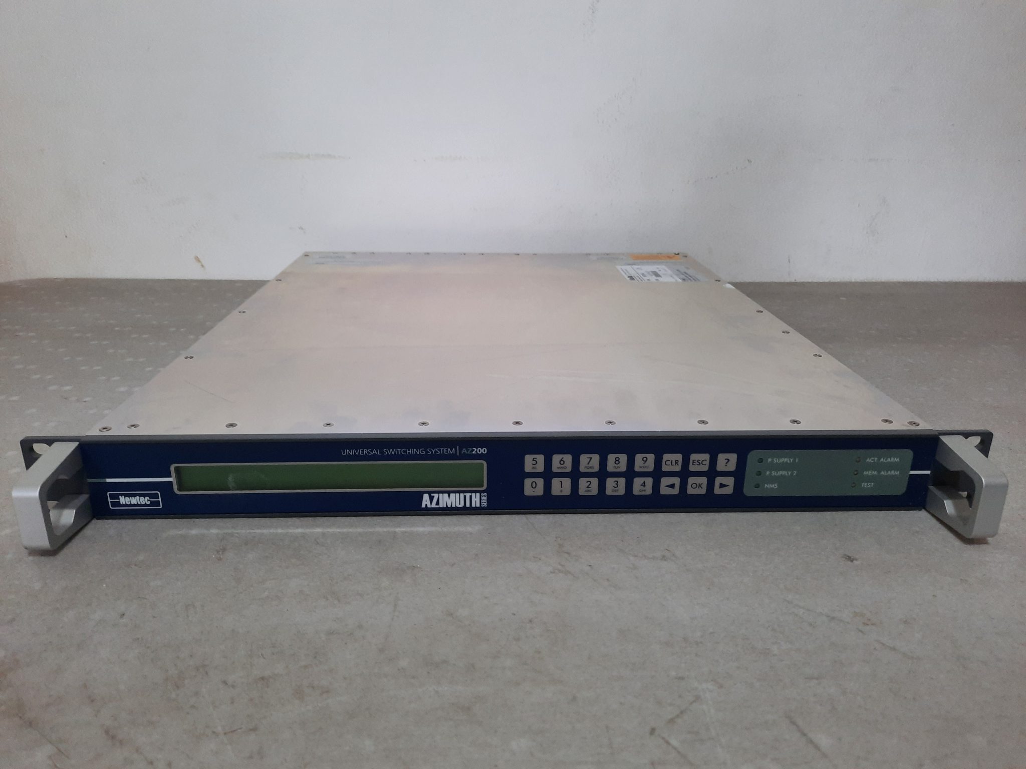 Universal Swicthing System AZ200 (Switching Modulator L-Band – Newtec ...